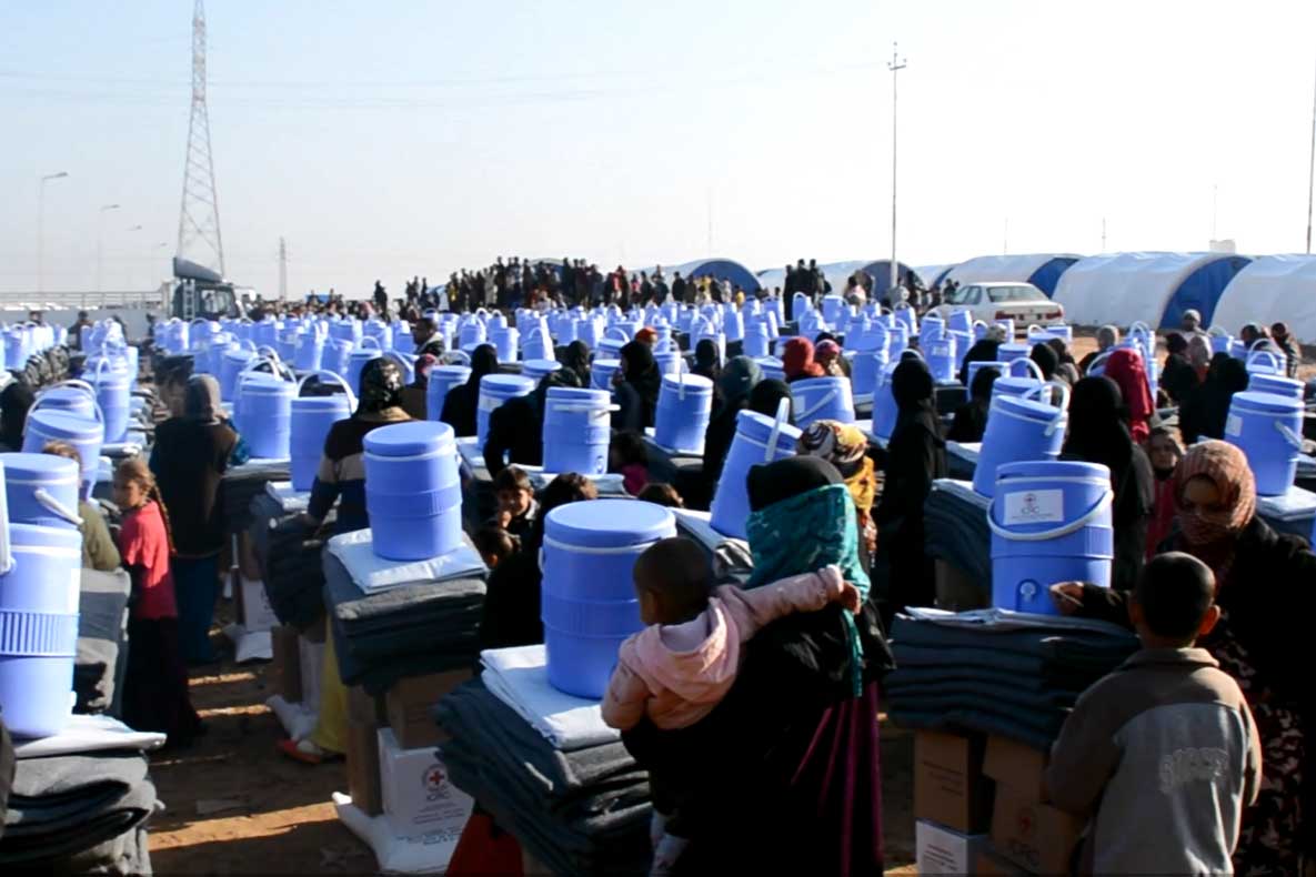 Iraq: Food and other essential help to displaced people | International ...