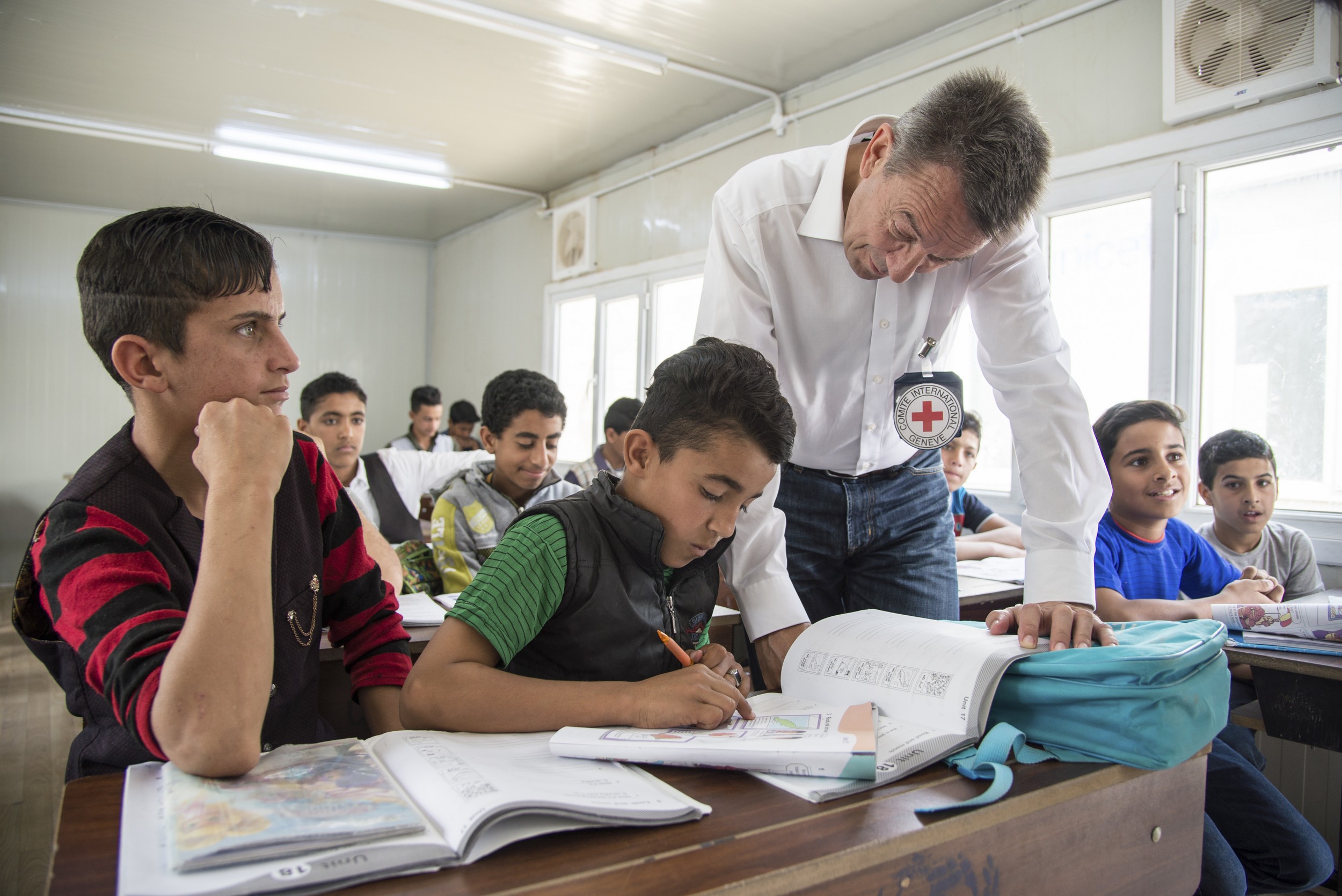 Access to education: Strategy | International Committee of the Red Cross