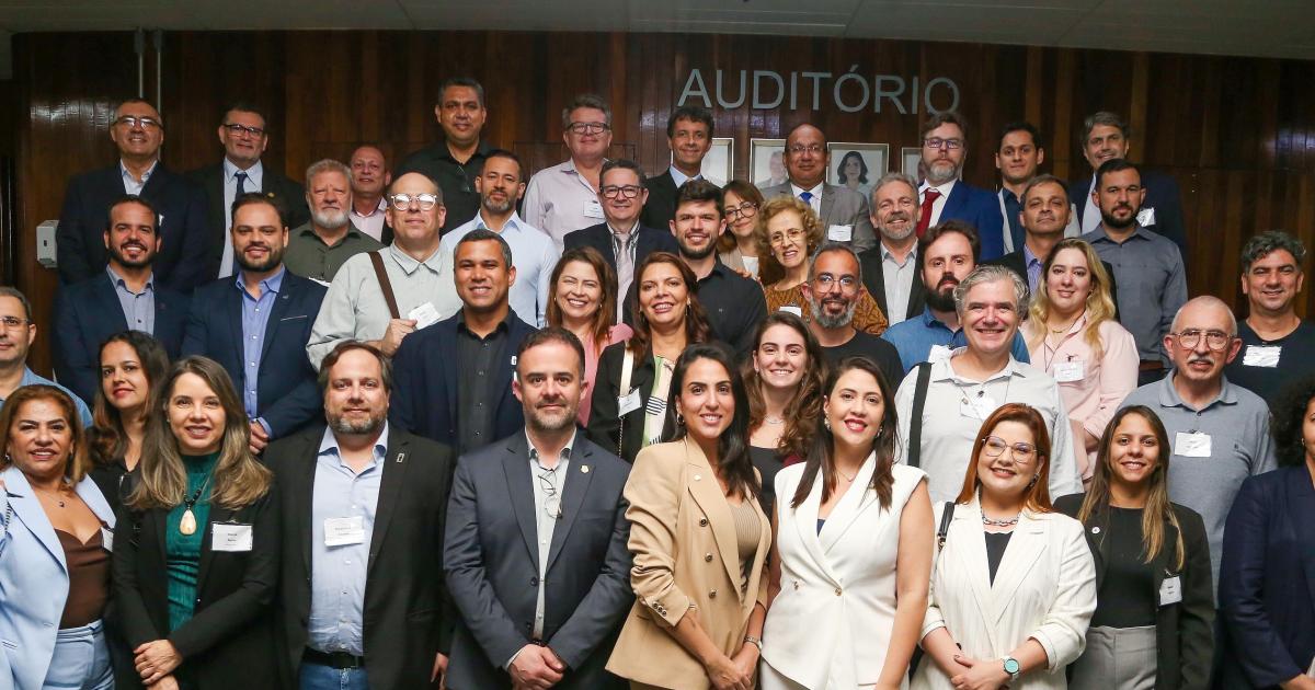 CICV Brasil | governo federal e dirigentes de polícia científica se ...