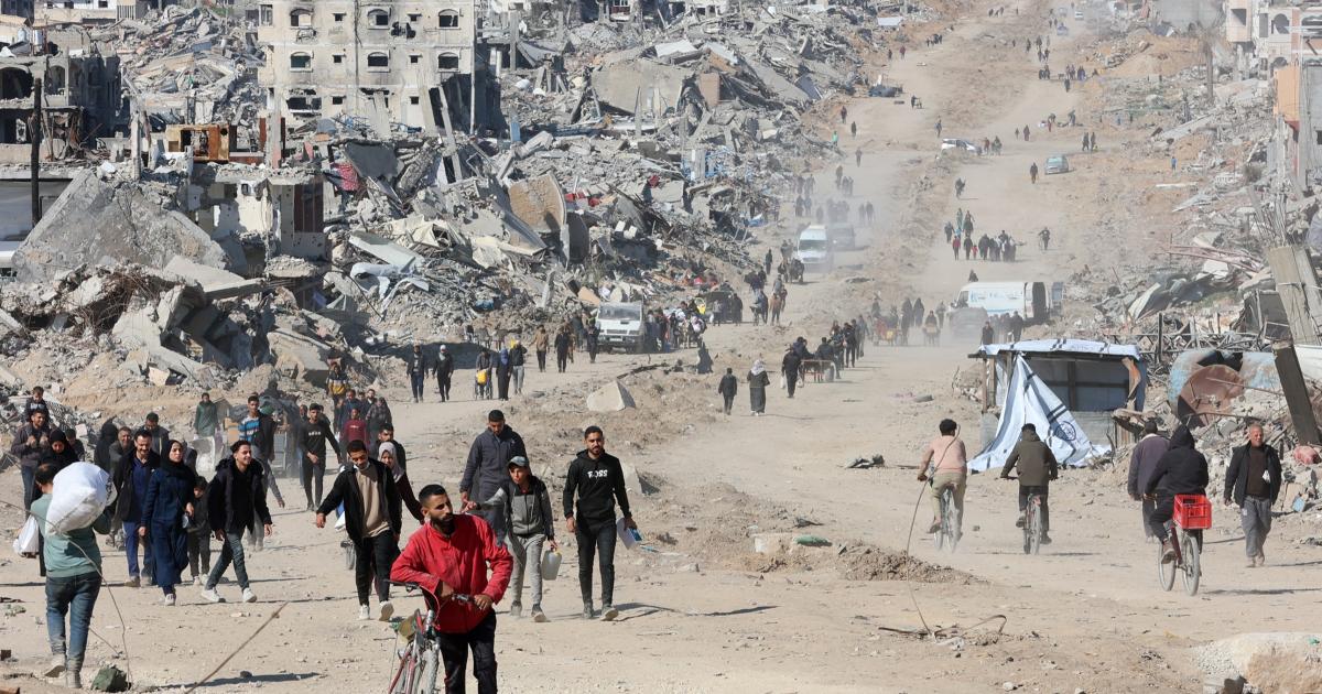 Humanitarian Outlook 2026: A World Succumbing to War | ICRC