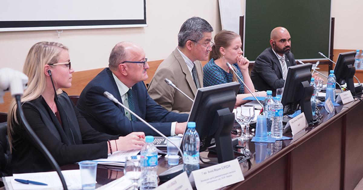 Russian Federation: Regulating private military and security companies ...