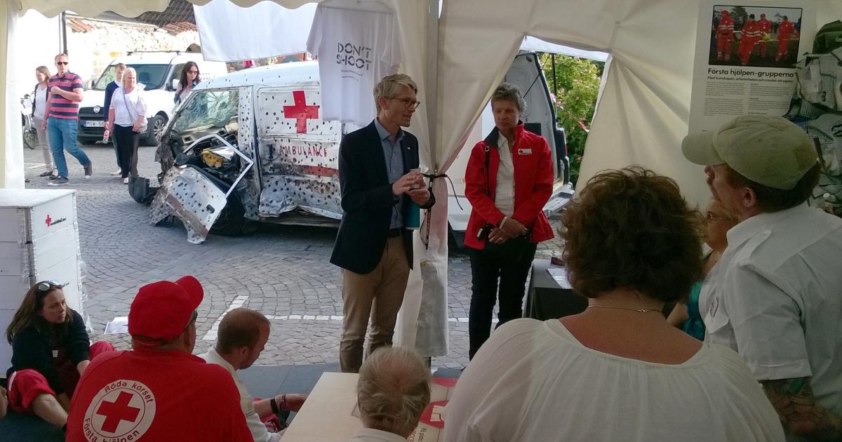 Health Care in Danger: Community of Concern | International Committee ...