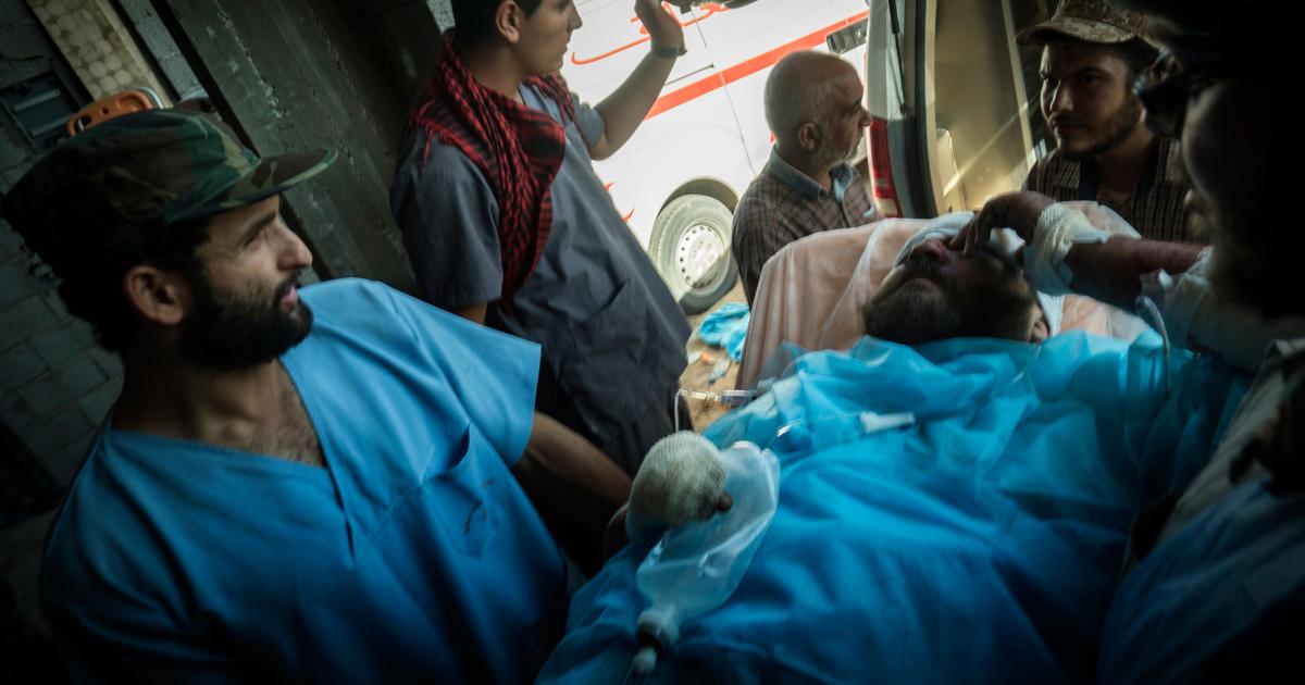 Libya: Thousands of displaced people provided with food and essential ...