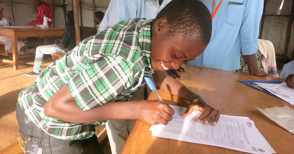 Three young Burundian refugees reunited with their families in Rwanda ...