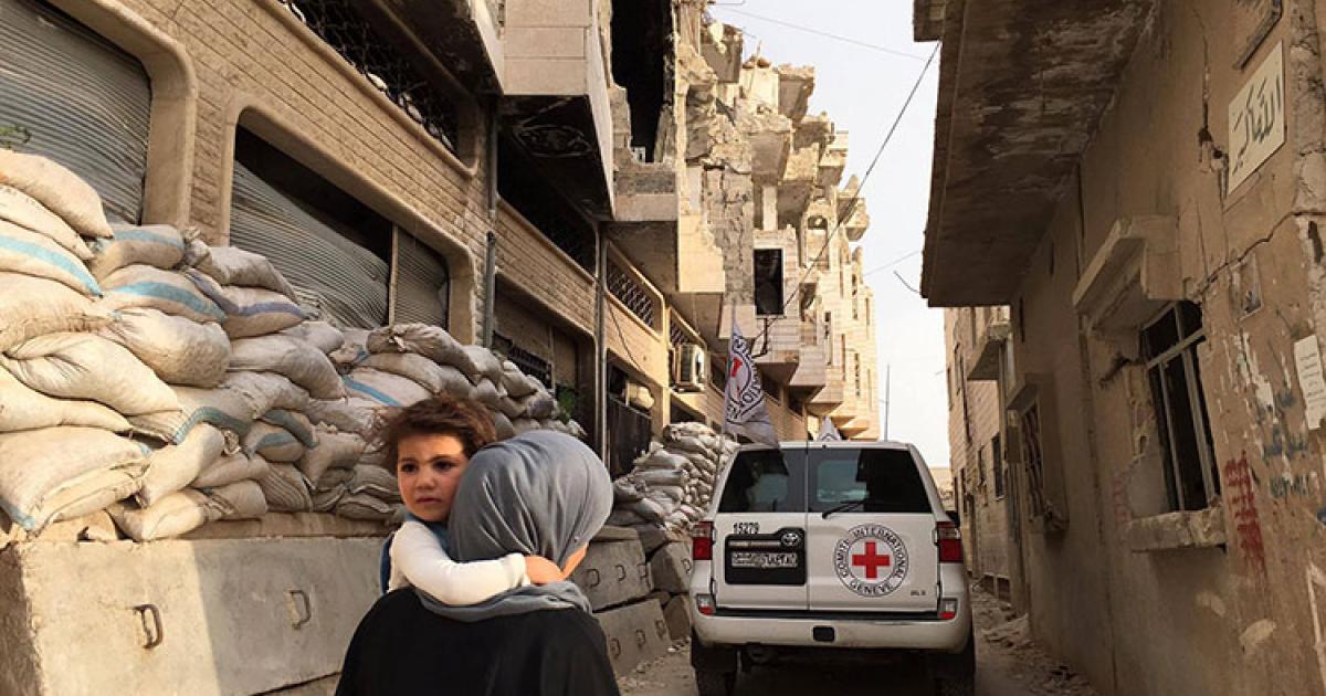 Syria: Aid for over 120,000 people arrives in besieged town near Homs ...