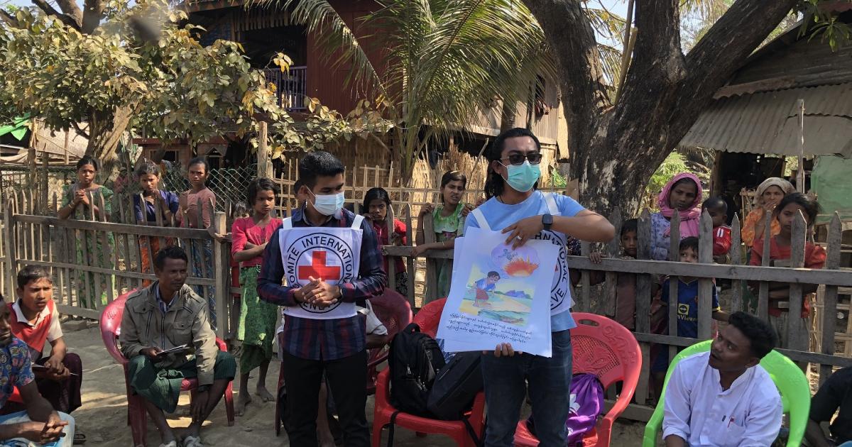 Myanmar: Raising awareness of landmine risks | ICRC