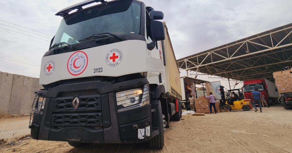 Israel and the Occupied Territories: War surgery team, new medical ...