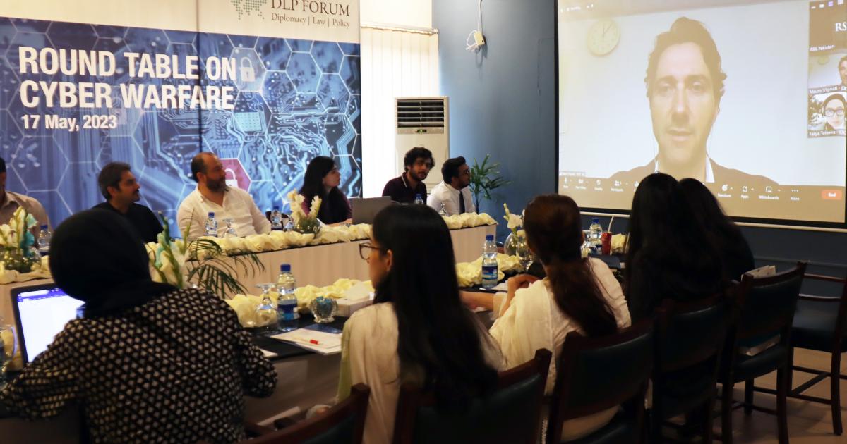 Pakistan: Experts speak on protecting civilians in cyberspace - ICRC