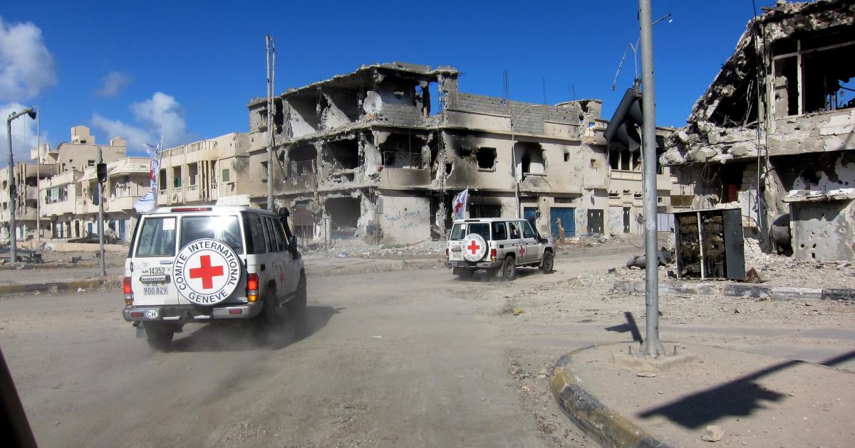 Heavy explosive weapons in populated areas | ICRC